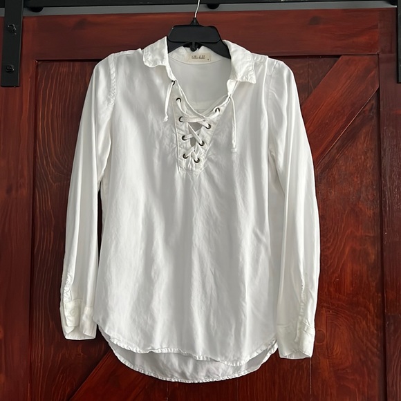 Bella Dahl | Tops | Bella Dahl White Blouse | Poshmark